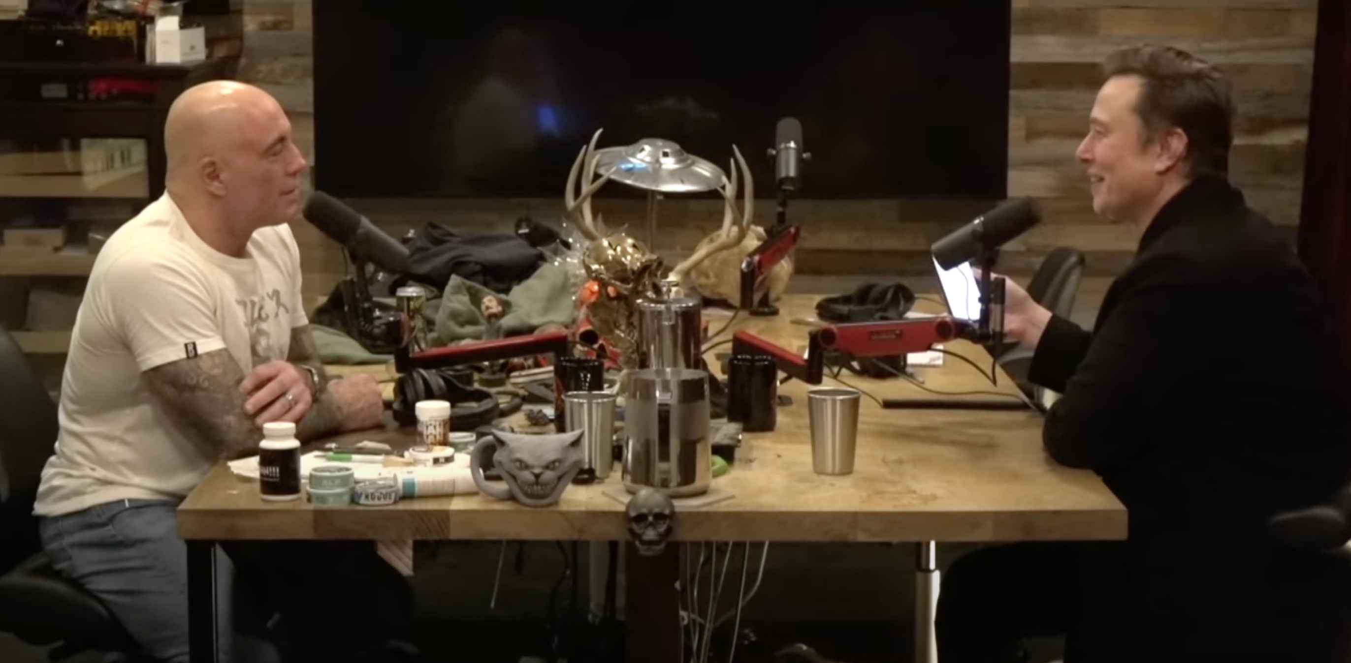 Watch: Joe Rogan & Elon Musk: AI, SpaceX, Politics, and the Future of ...