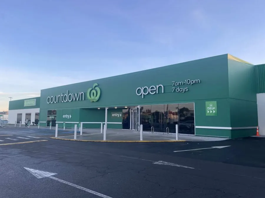 Aussie Owned Supermarket Heavyweight Countdown Punches Down On Kiwi farmers
