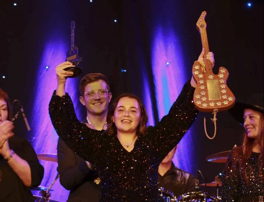 Invercargill's Summer McKenzie Takes Home Top Honours at Country Music ...