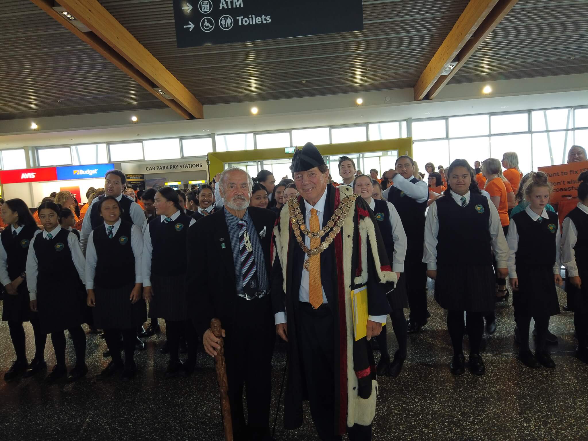 Council Votes Yes To Sir Tim Shadbolt Airport Terminal